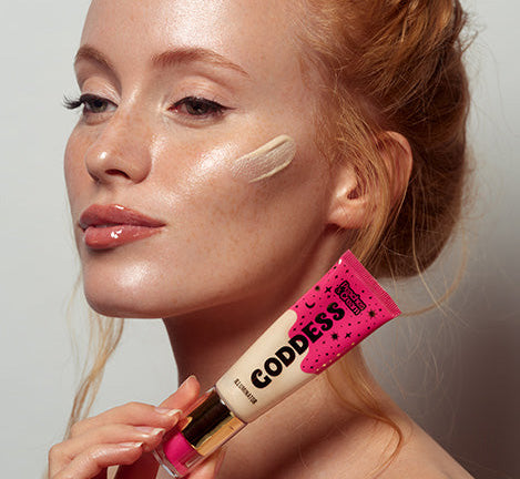 Peaches & Cream Goddess Illuminating Face Primer in Light – Glam Raider